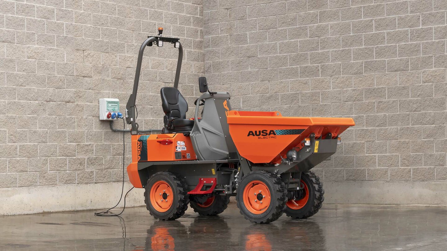 Range of electric dumpers and telehandlers | AUSA Official Website