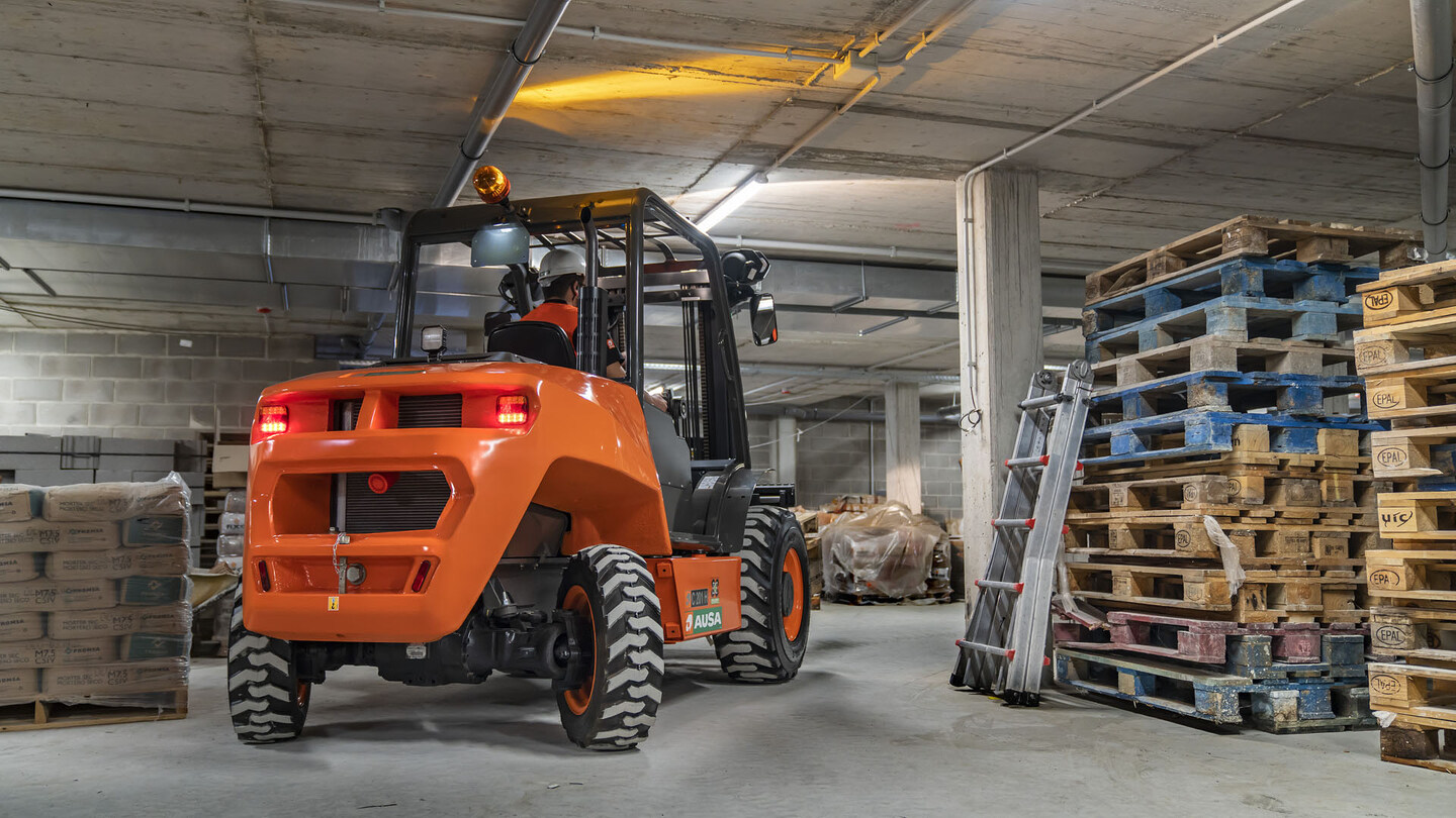Discover our forklifts | AUSA Official Website | AUSA Official Website