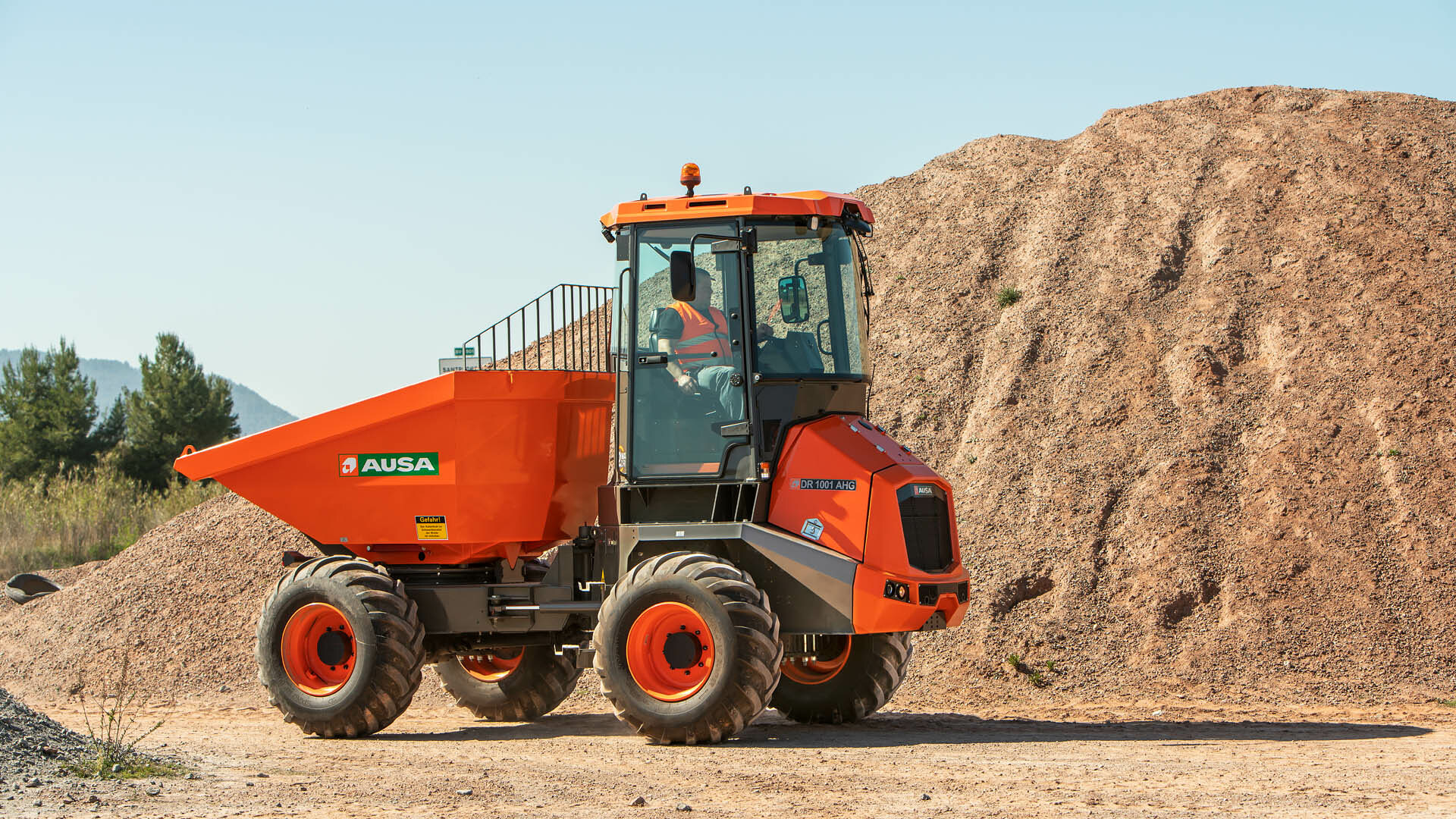 Dumper à poste de conduite réversible DR1001AHG | AUSA Site Officiel