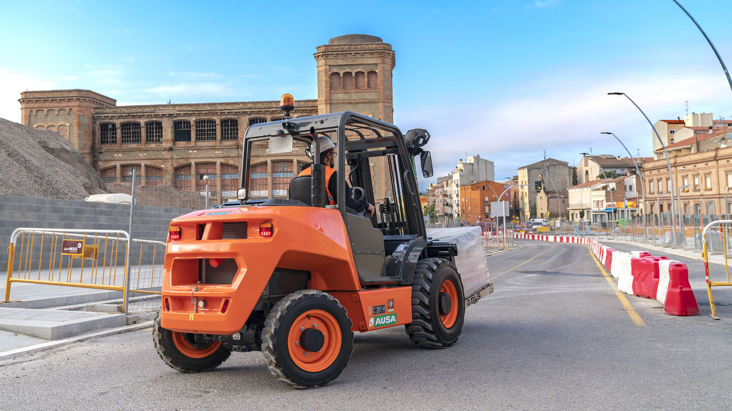 AUSA forklifts - Discover our products | AUSA Official Website