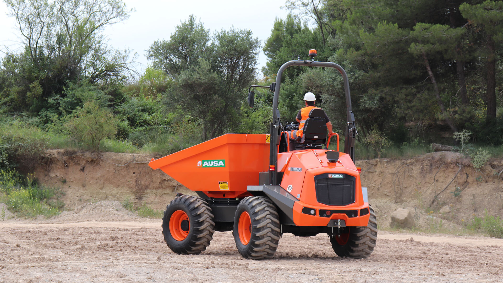 D1001APG articulated dumper | AUSA Official Website