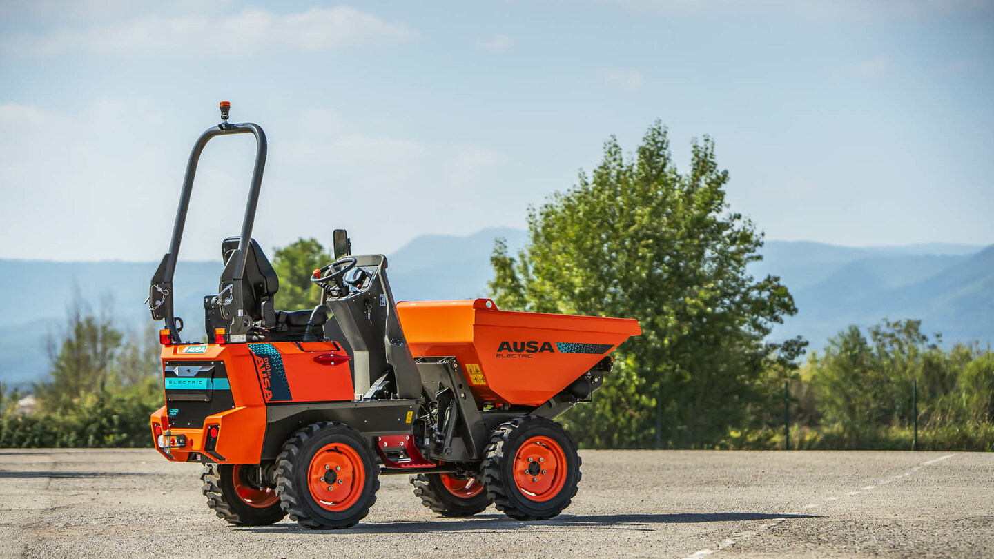 Range of electric dumpers and telehandlers | AUSA Official Website