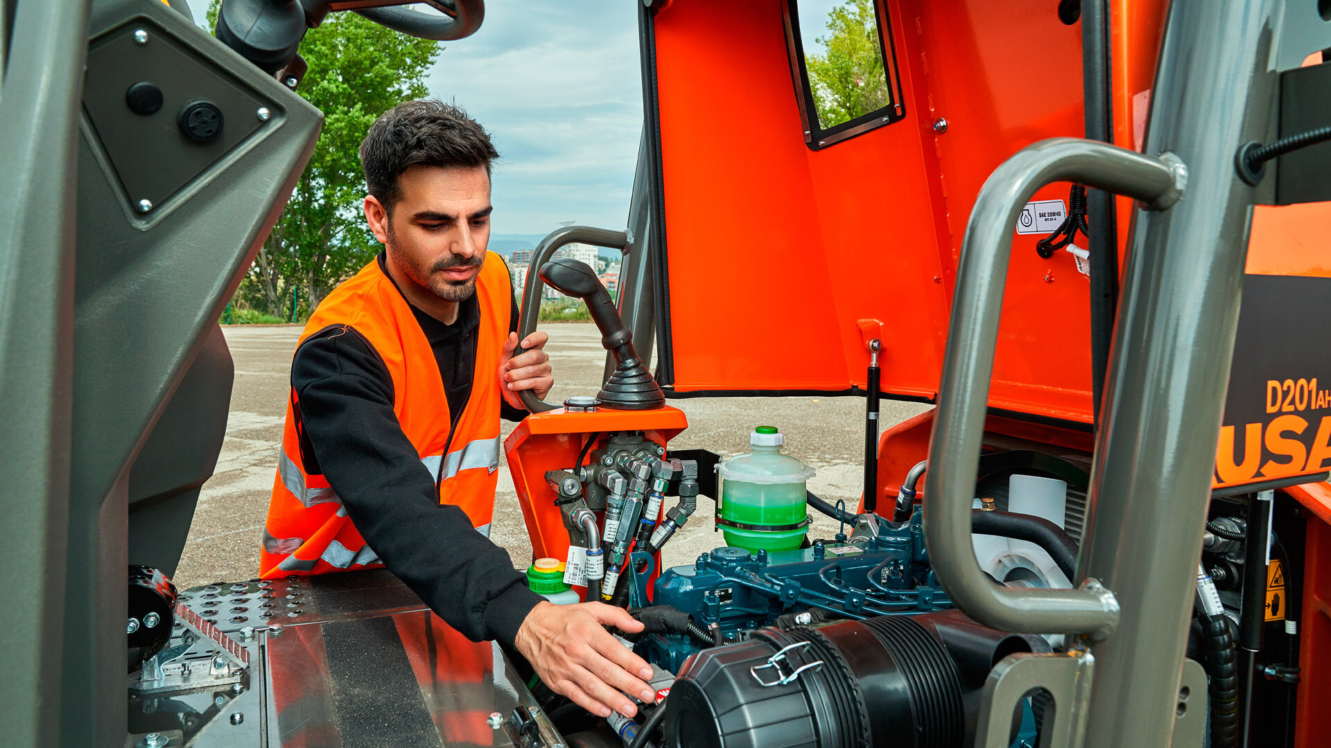 AUSA D201AHG dumper | AUSA Official Website